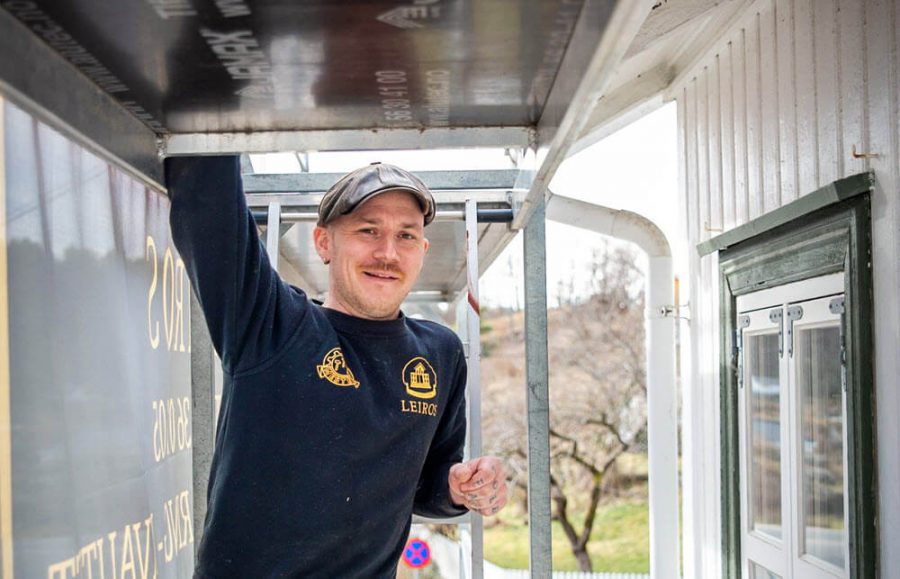 Det største verktøyet: Stillaset som bygger opp håndverkere - Jamax